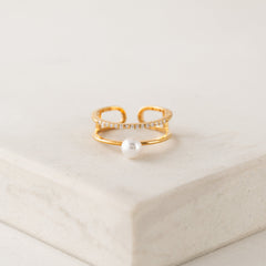 Neptune Pearl Moon Ring – Lover's Tempo